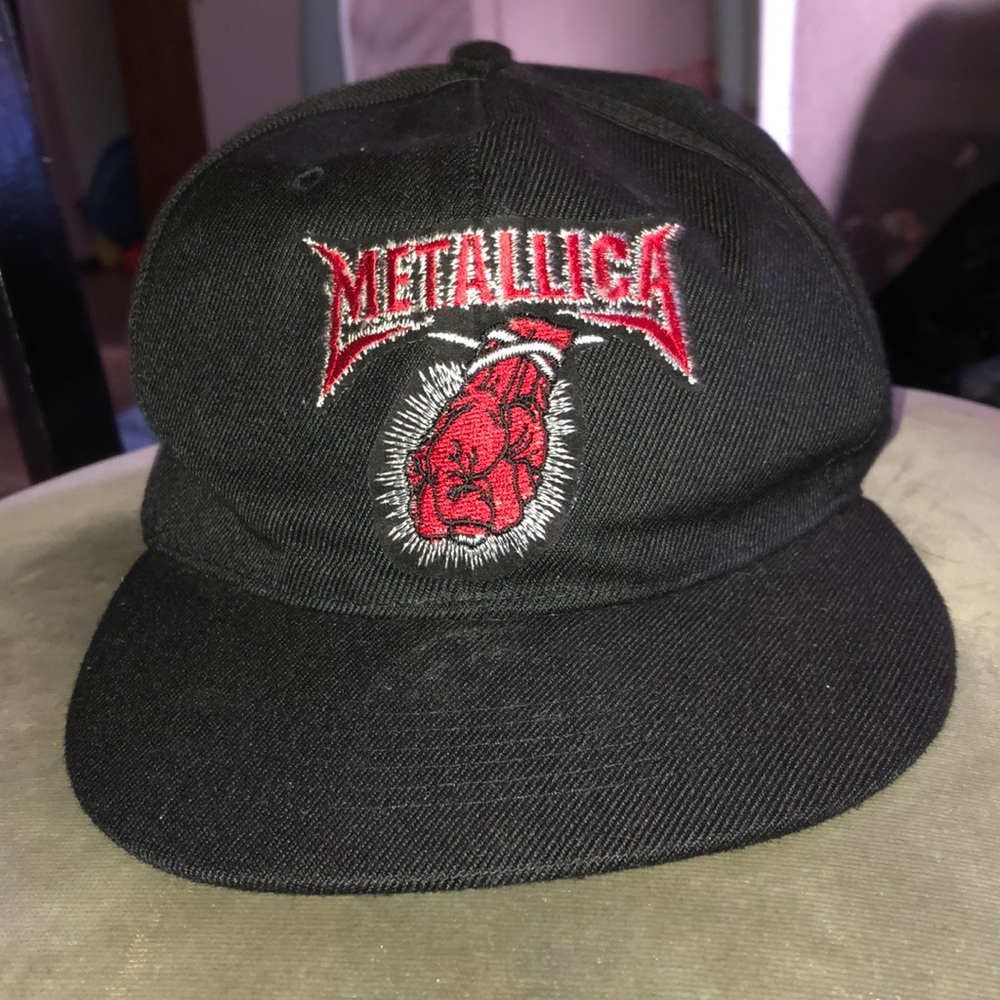 Metallica Embroidered Fitted Cap 7 5/8 - Gem